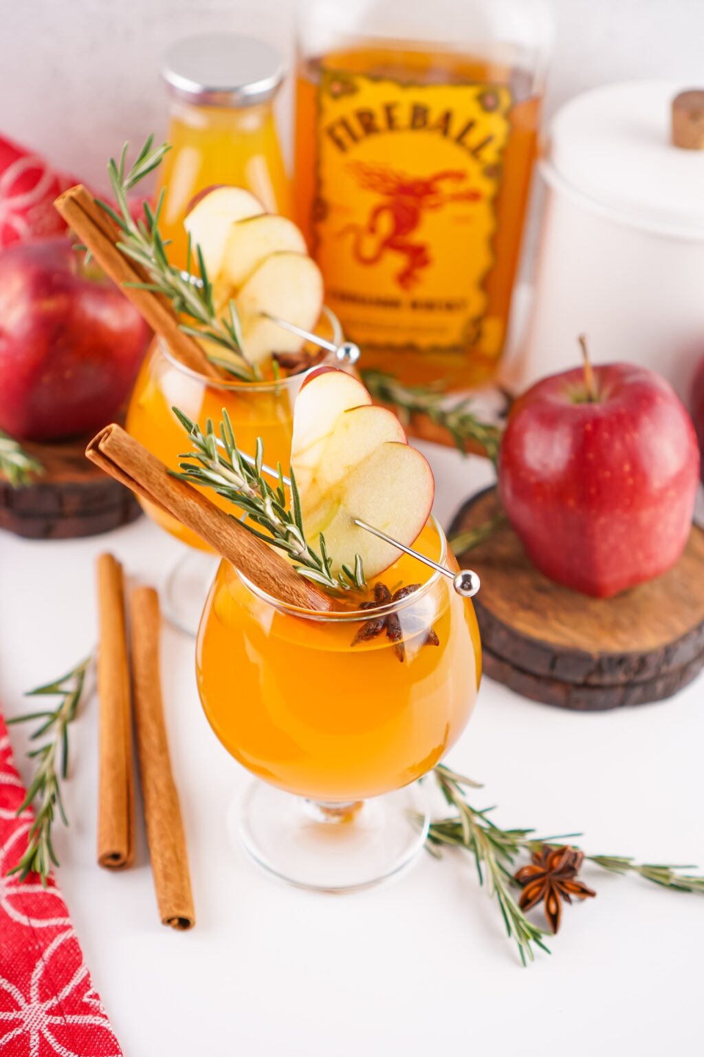 Fireball Whiskey Apple Cider Holiday Cocktail - Serve Both Hot and Cold ...
