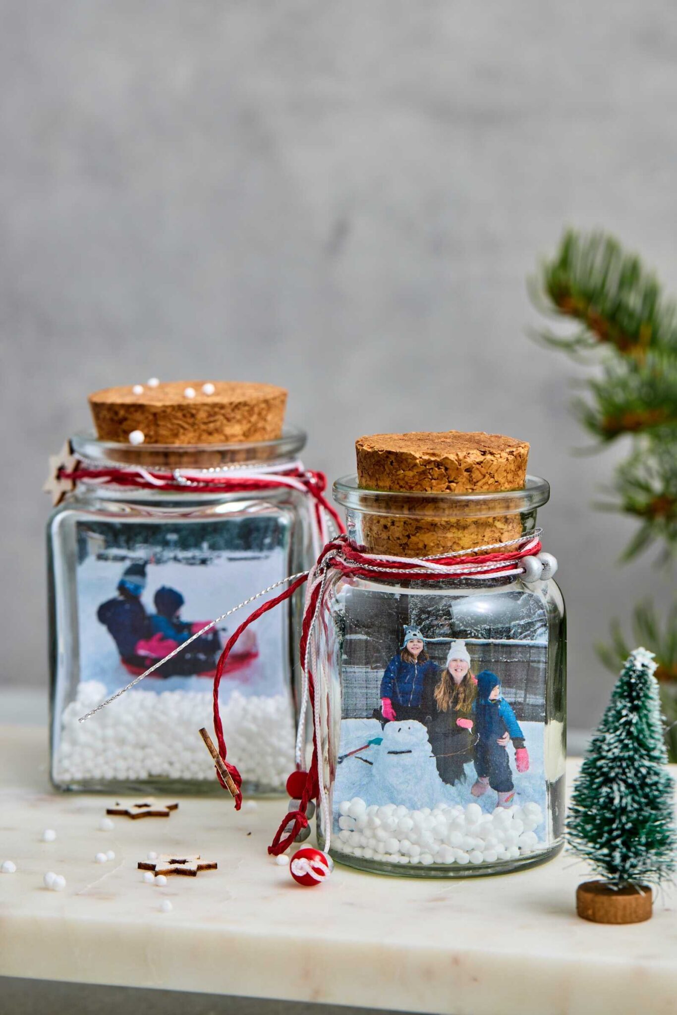 DIY Upcycled Jar Photo Snow Globe Decoration - A Magical, Memory-Filled ...