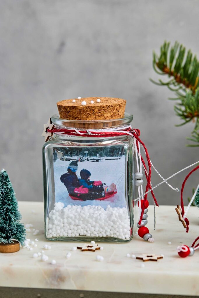 DIY Upcycled Jar Photo Snow Globe Decoration - A Magical, Memory-Filled ...