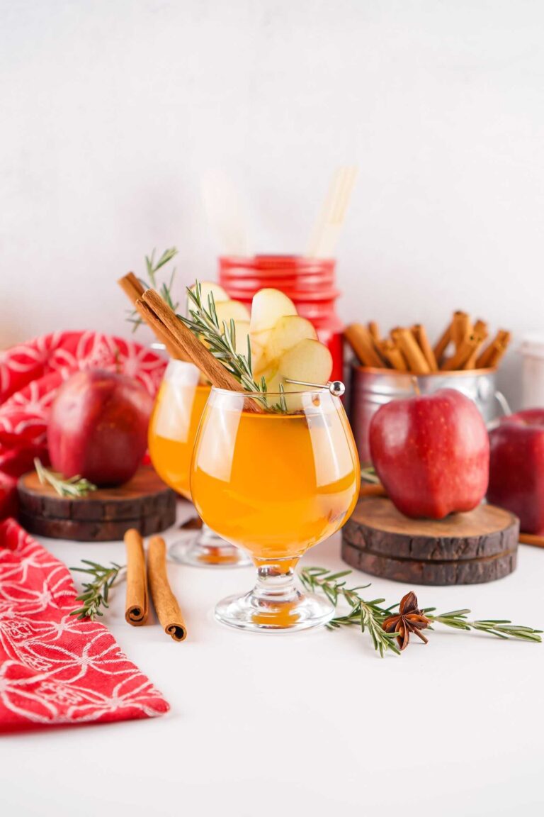 Fireball Whiskey Apple Cider Holiday Cocktail - Serve Both Hot and Cold ...