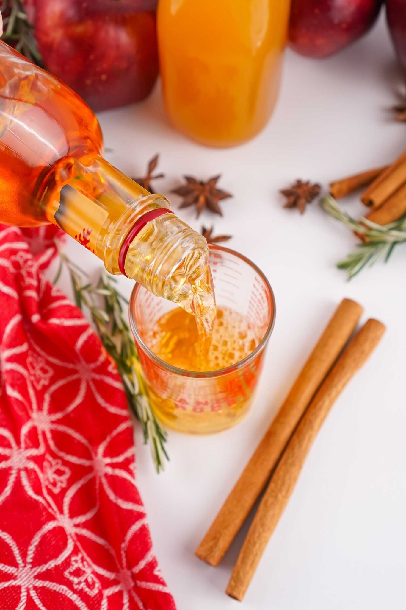 Fireball Whiskey Apple Cider Holiday Cocktail - Serve Both Hot and Cold ...
